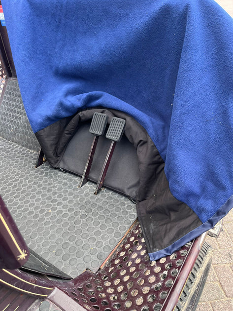 Ideal Driving Apron Winter Royal from Ideal – Riding & Harness Stuff